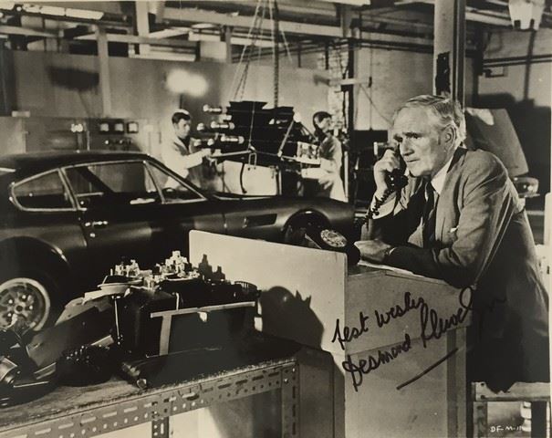 007 James Bond "Goldeneye"(1995) Q (Desmond Llewelyn) Signed Photo