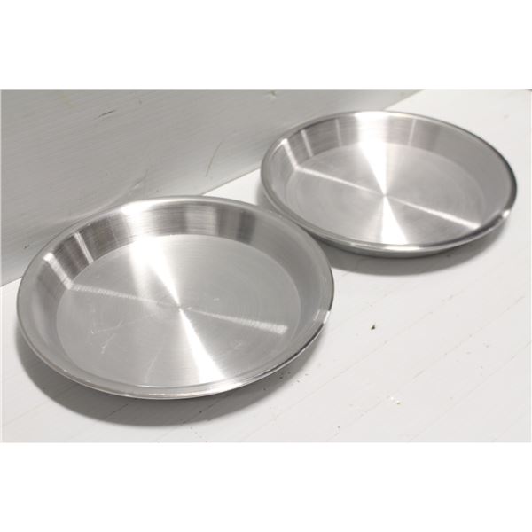 TWO 10 COMMERCIAL ALUMINUM PIE PLATES TWO 10 COMMERCIAL ALUMINUM PIE PLATES
