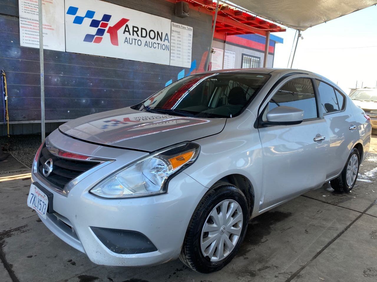 2016 NISSAN VERSA