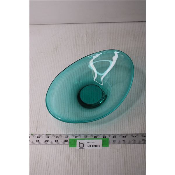 Art Glass Oval Glass Dish Bodnarus Auctioneering