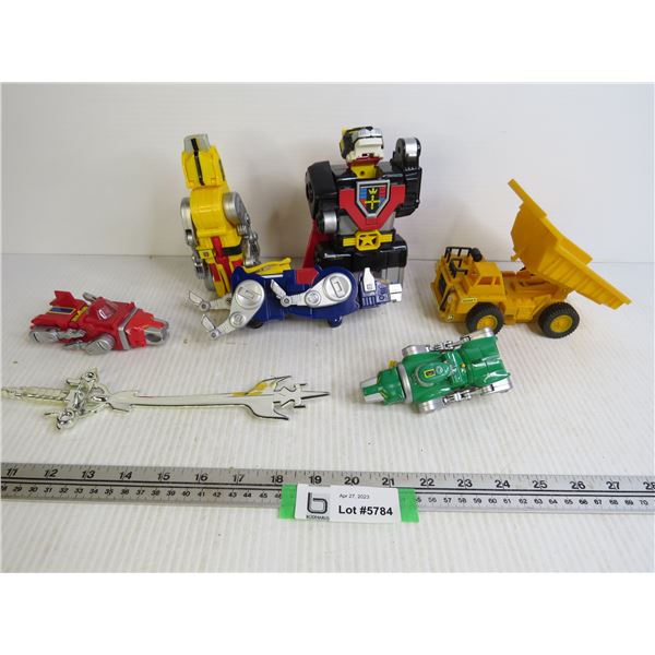 Assorted Plastic Toys Bodnarus Auctioneering
