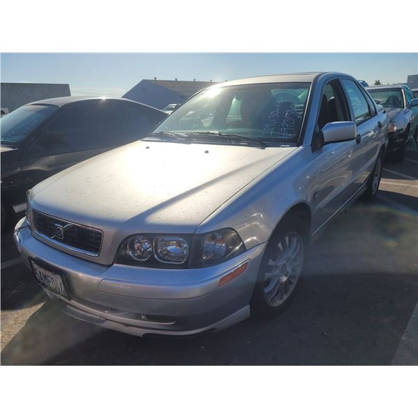 2003 Volvo S40