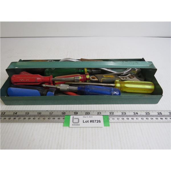 Metal Tray Of Small Hand Tools Bodnarus Auctioneering