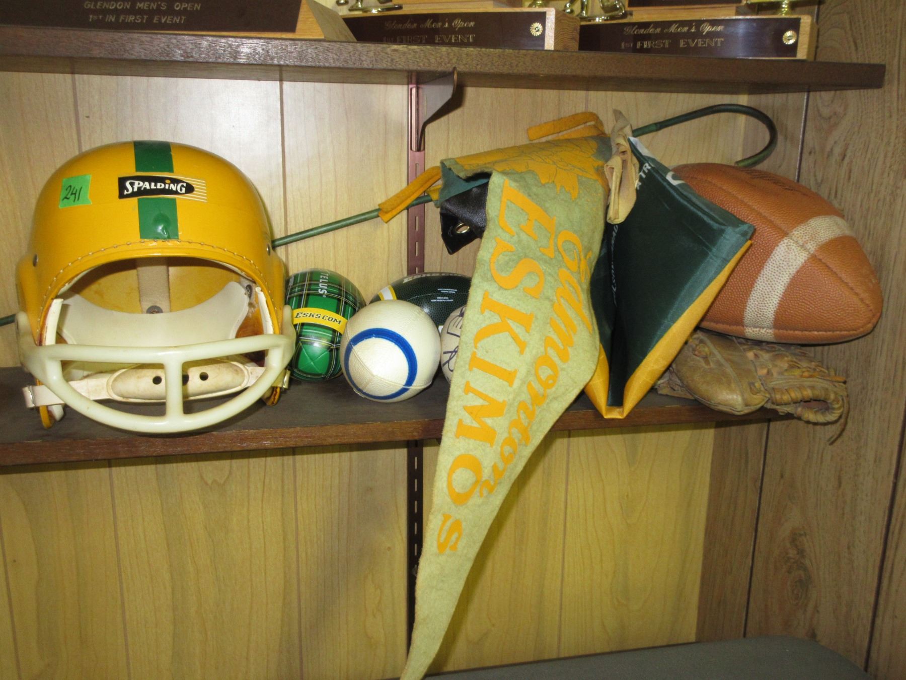 POOL ROOM: EDMONTON ESKIMOS COLLECTION (FLAG, HELMET, AUTOGRAPHED ...