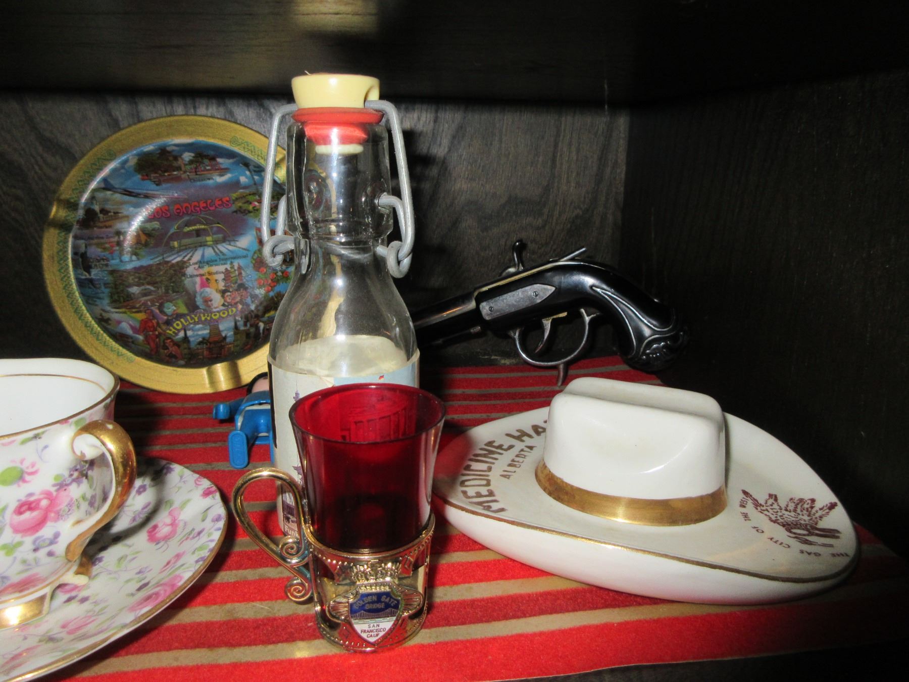 BAR ROOM: FIRE BUCKET ASHTRAY, POCKET KNIFE & SHEATH, C&S, TOY PISTOL ...