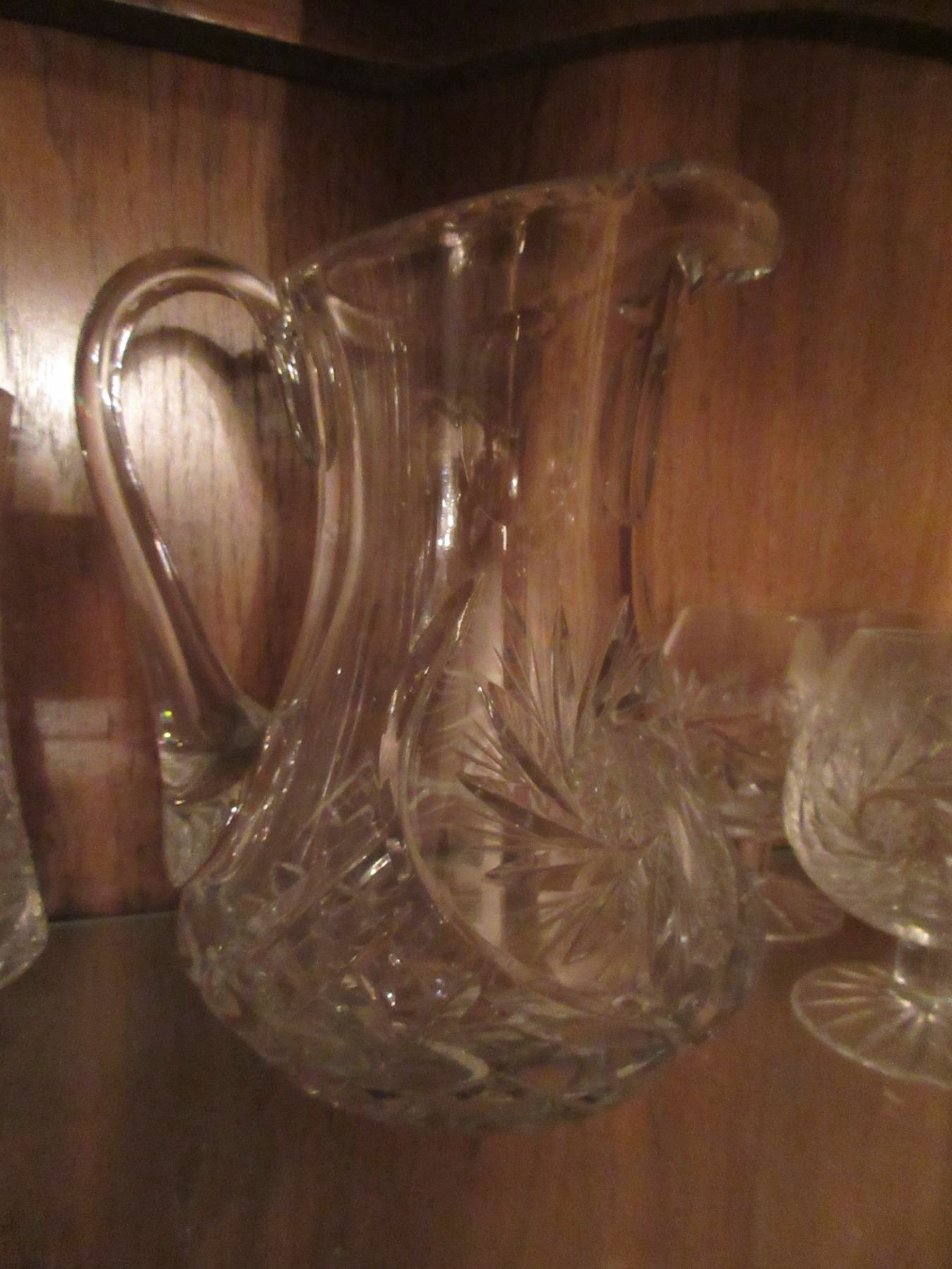 DININGROOM: PINWHEEL CRYSTAL PITCHER (APPROX. 8" H)
