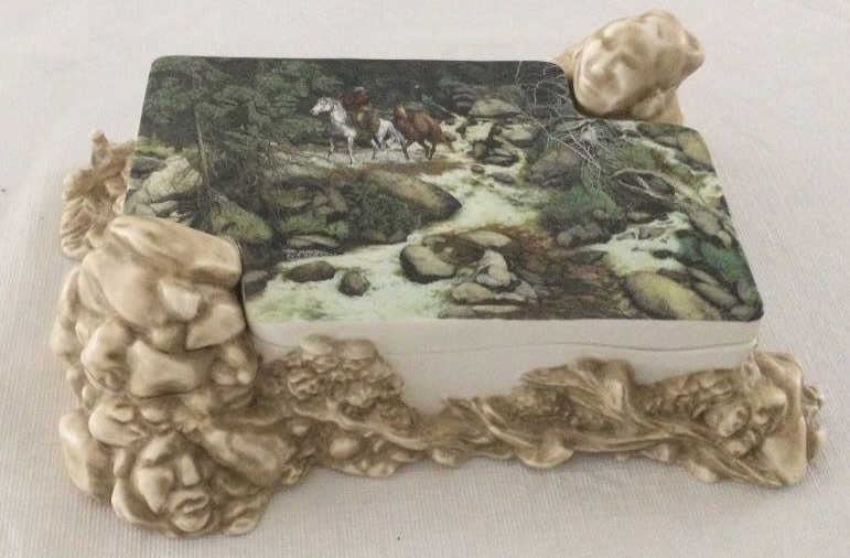BEV DOOLITTLE “THE FOREST HAS EYES” TRINKET BOX 5.75