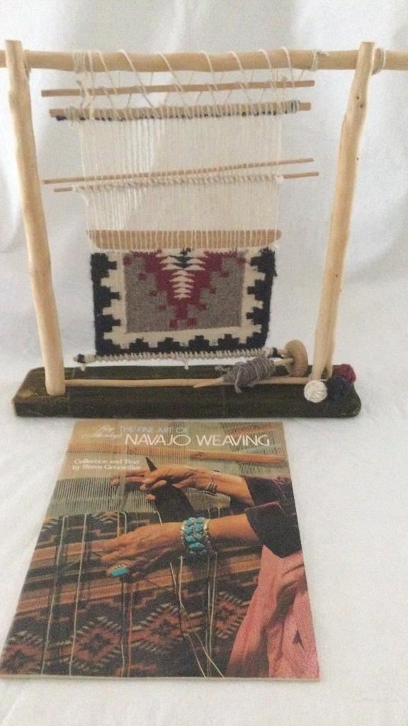 NAVAJO WEAVING DISPLAY