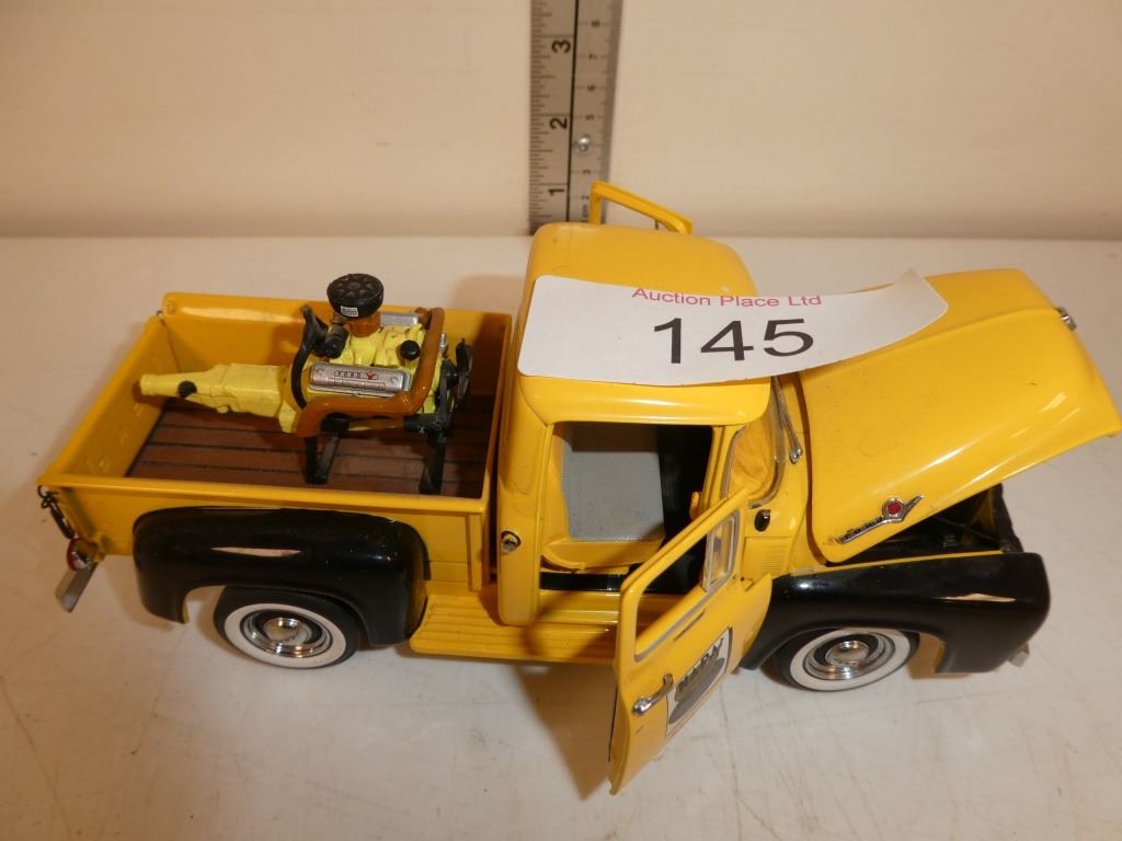 NAPA model truck