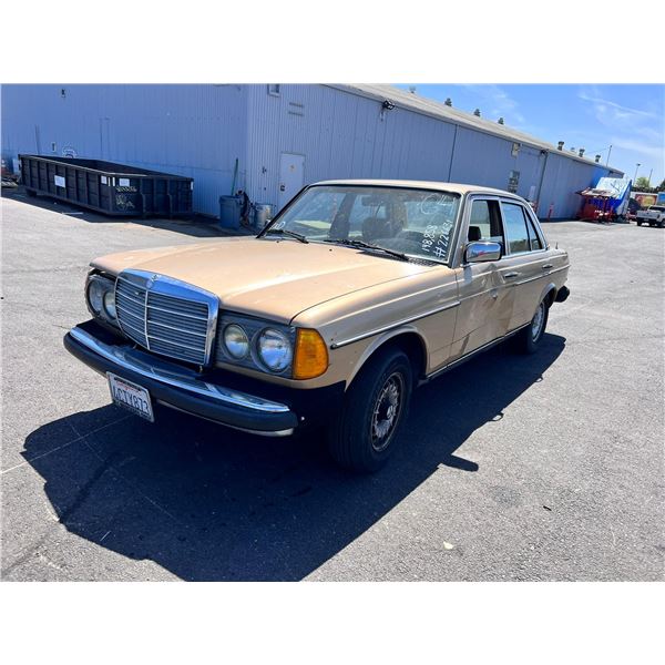 1985 Mercedes-Benz 300-Class 300 D