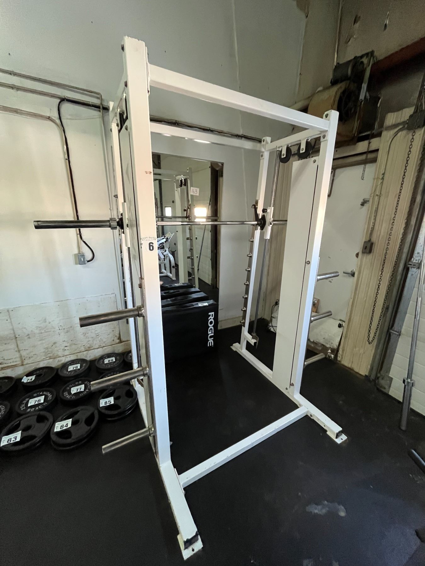 Apex Smith Machine
