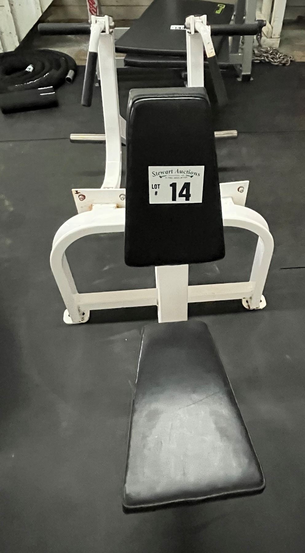Lever Strength Seated Row Machine - Plate Loaded