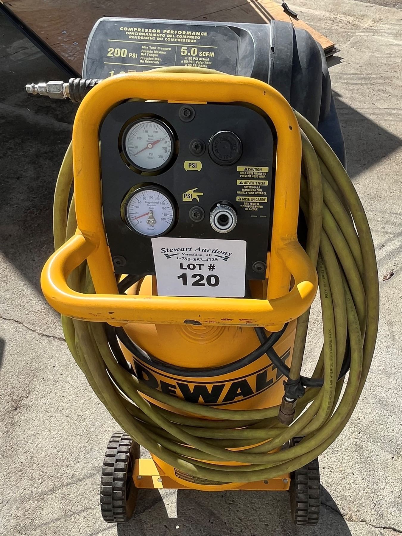Dewalt Upright air compressor