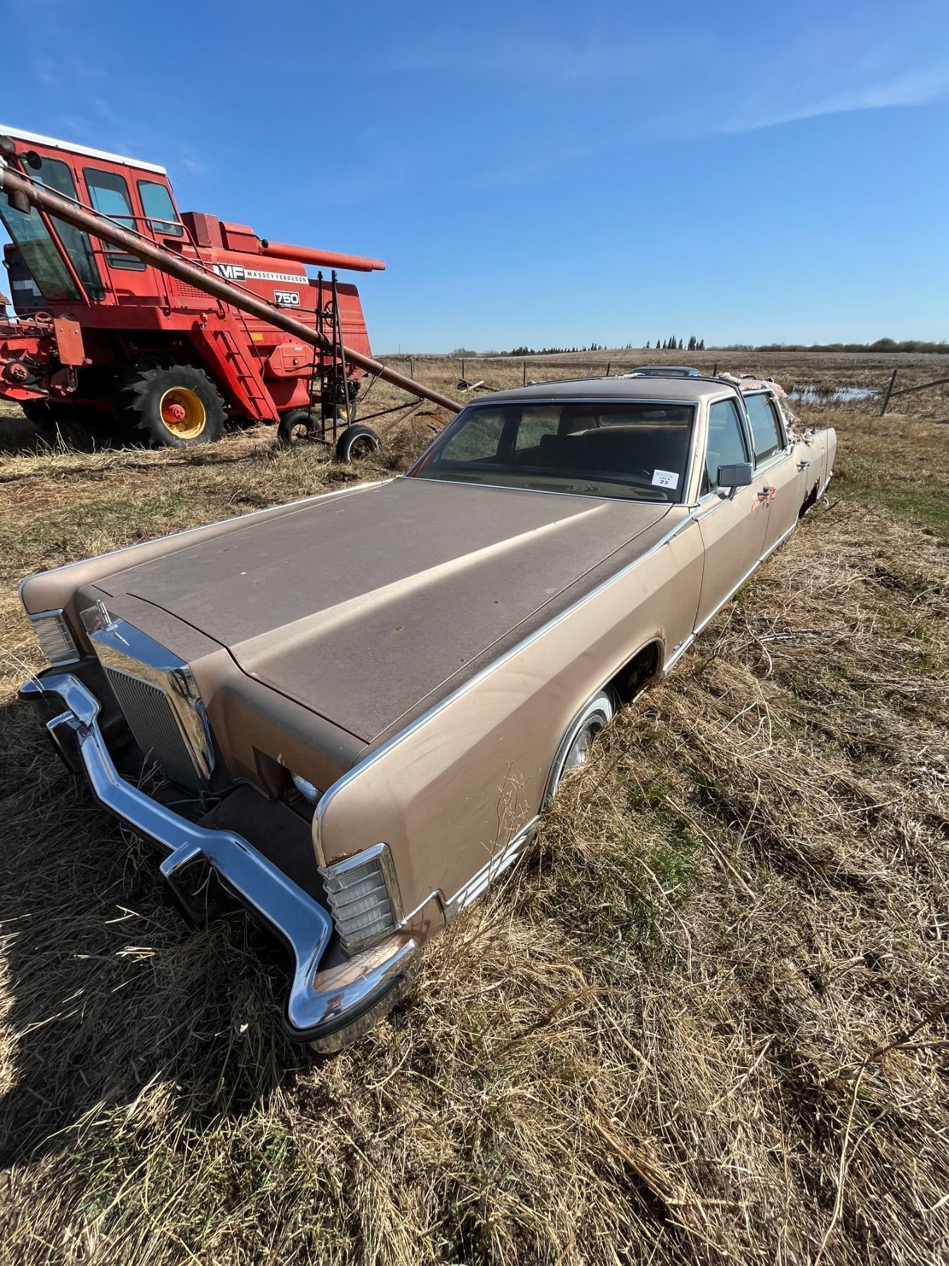 1978 Lincoln car with 460 engine