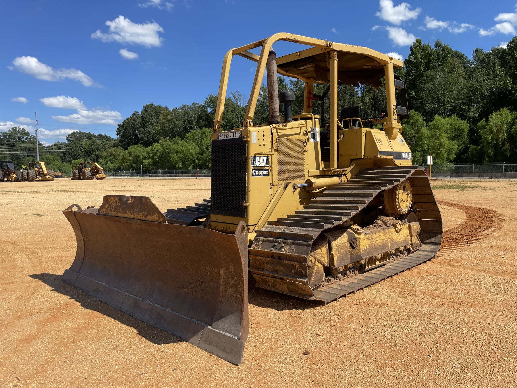 1994 CAT D4H LGP II Dozer / Crawler Tractor - J.M. Wood Auction Company, Inc.