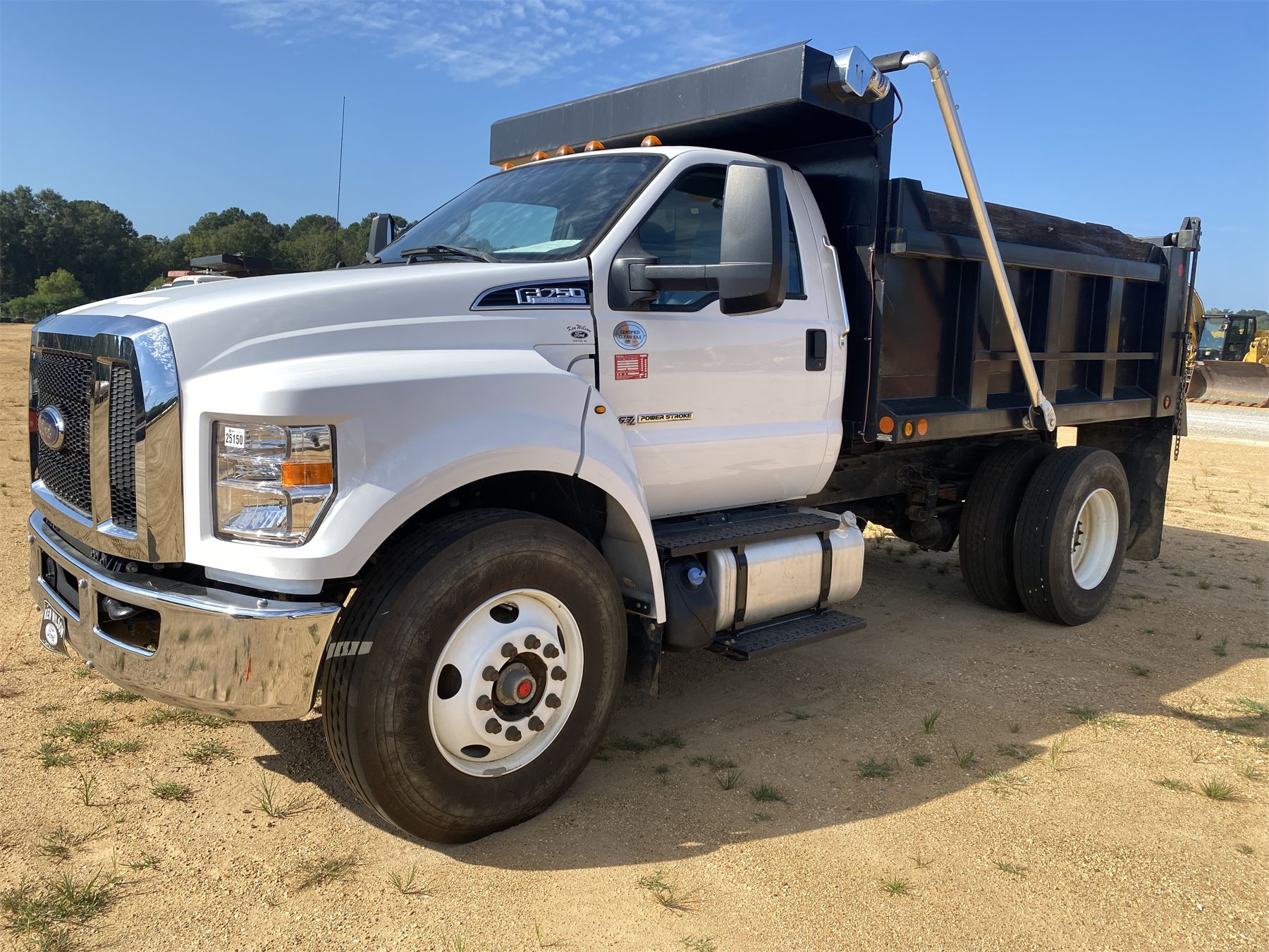 2019 FORD F750 Dump Truck - J.M. Wood Auction Company, Inc.
