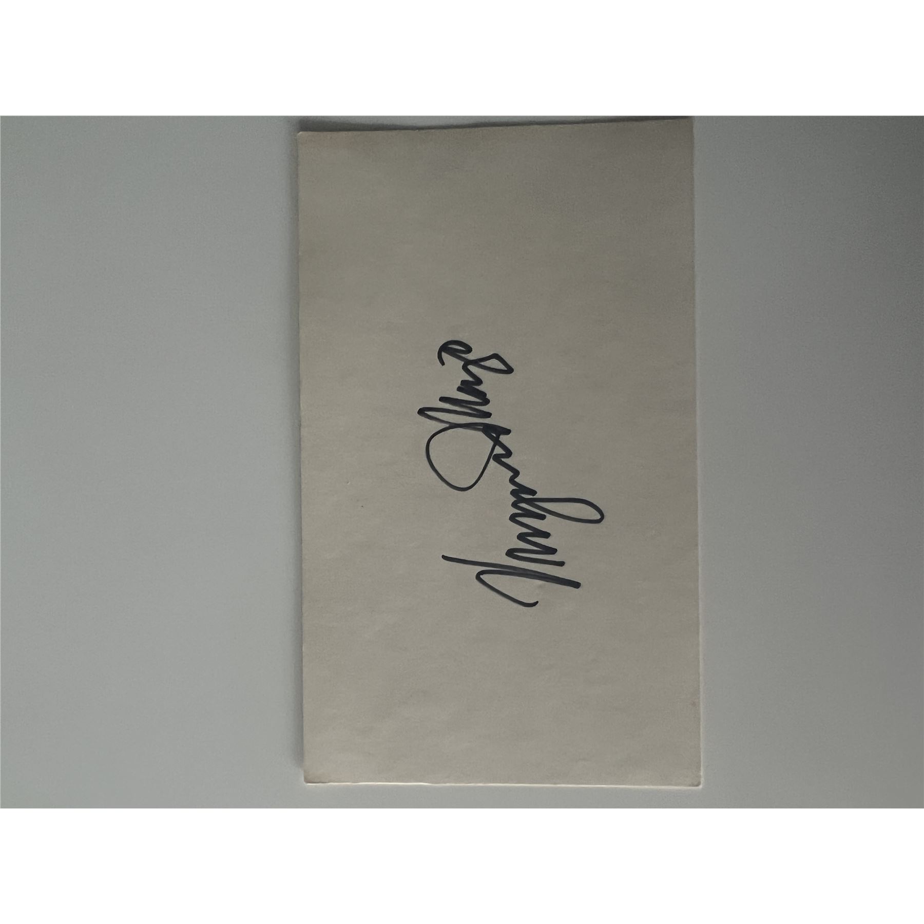 Virginia Mayo original signature