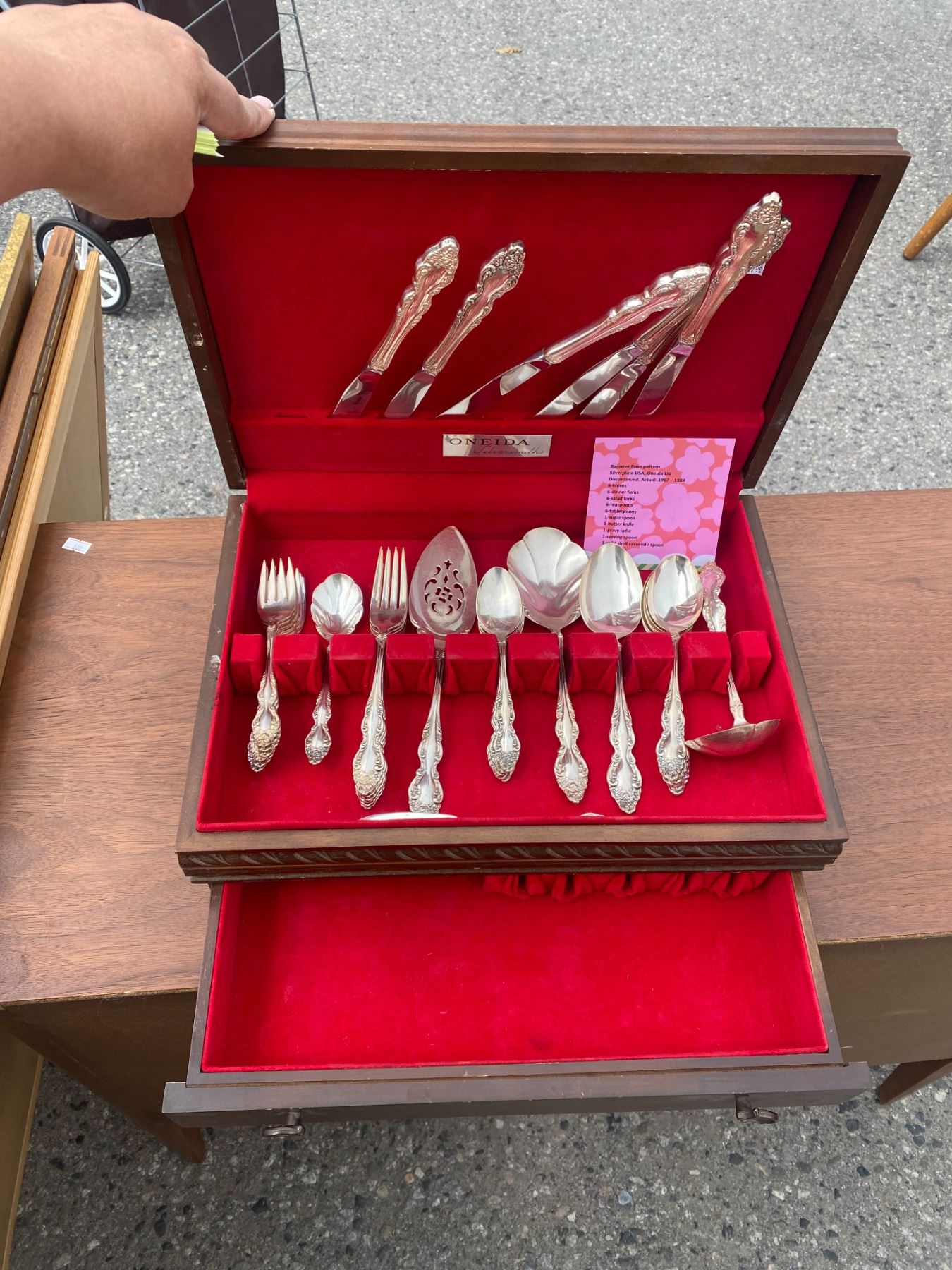 Oneida flatware