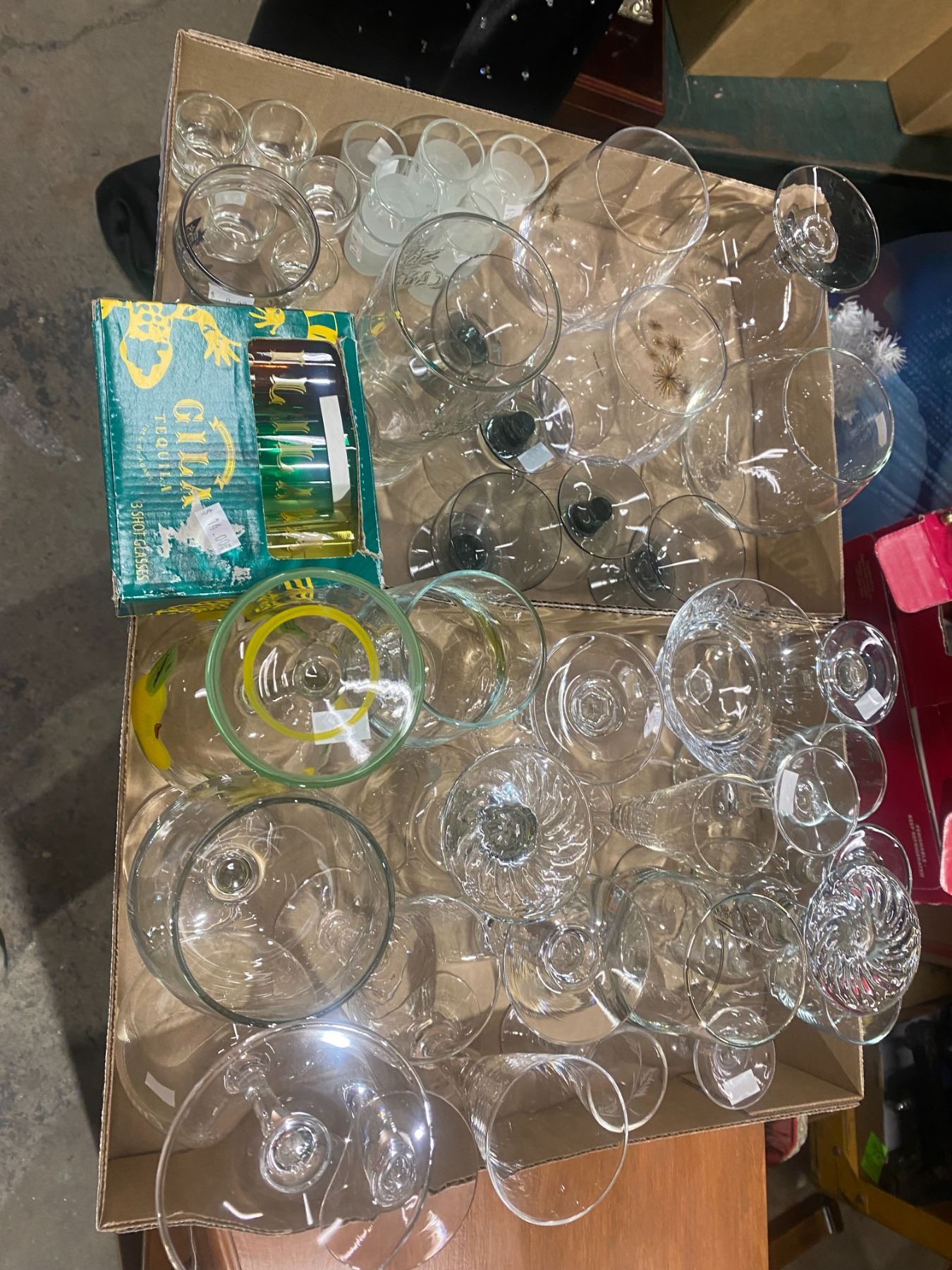 Assorted glassware