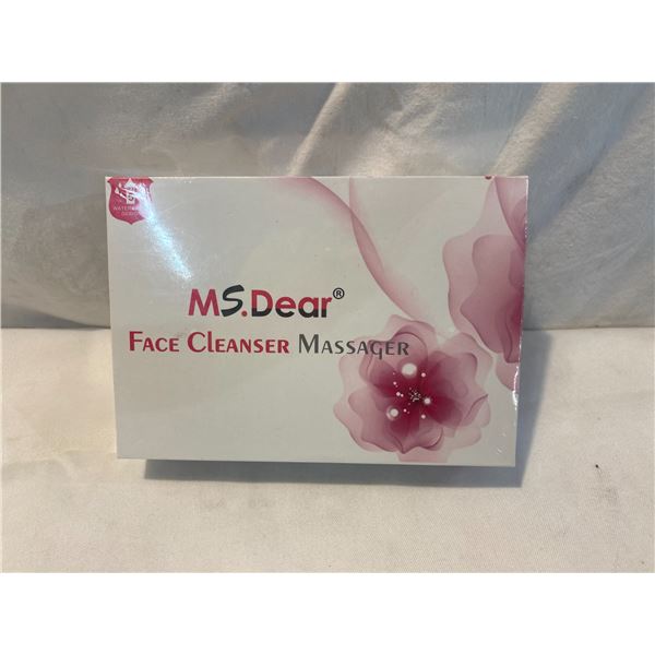 New sealed MS. Dear face cleaner massager
