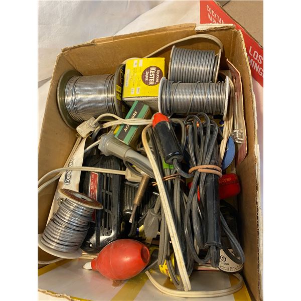 Sauder and sauder gun