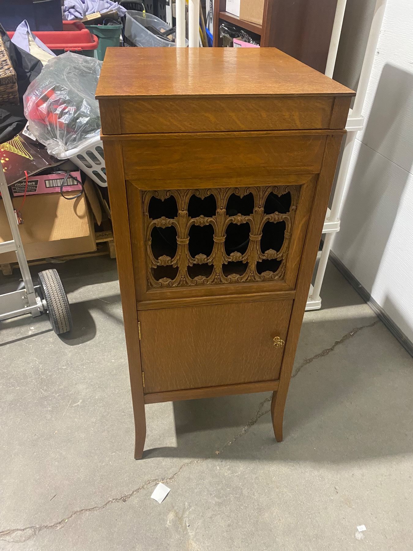 Edison Oak Cabinet record player