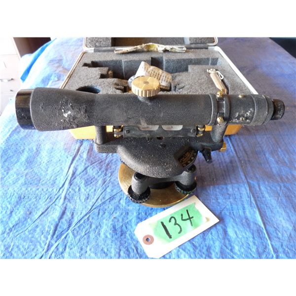 Craftsman surveyers level transit with stand and case -- Model 789.46030