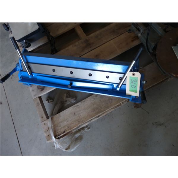 Sheet metal brake - 24 inch bed