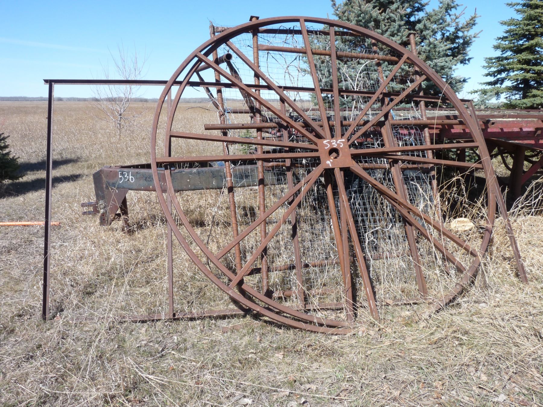 Lot of miscellaneous iron frames etc