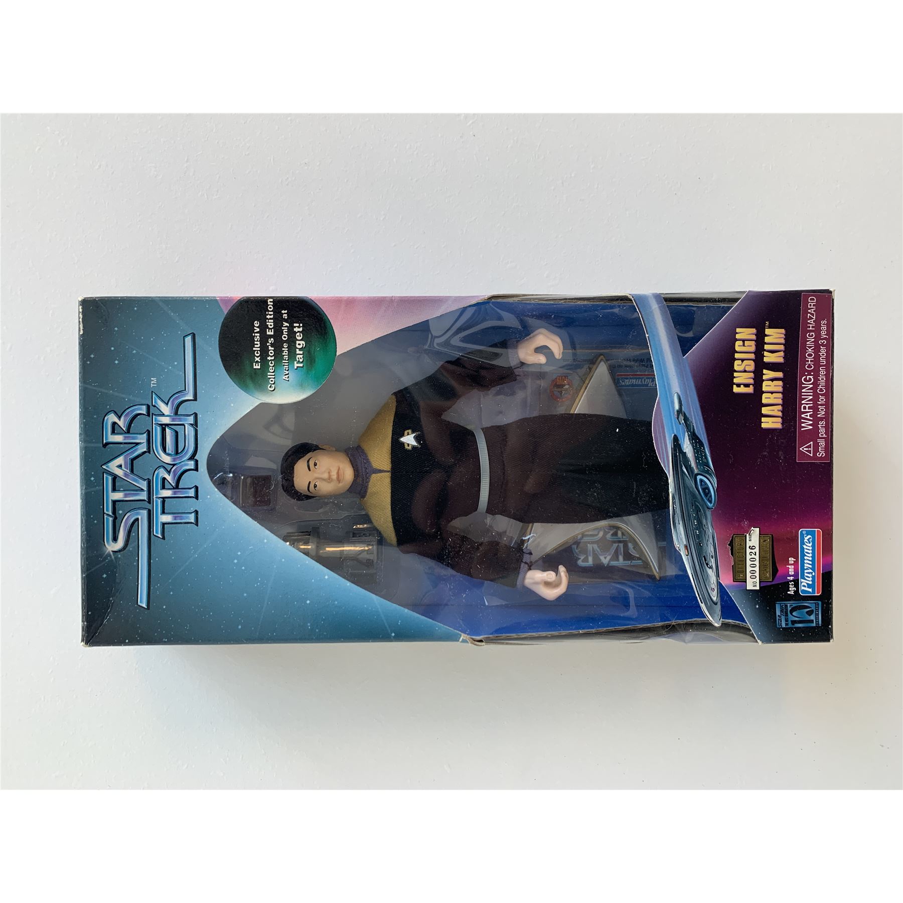 Star Trek Voyager Ensign Harry Kim action figure