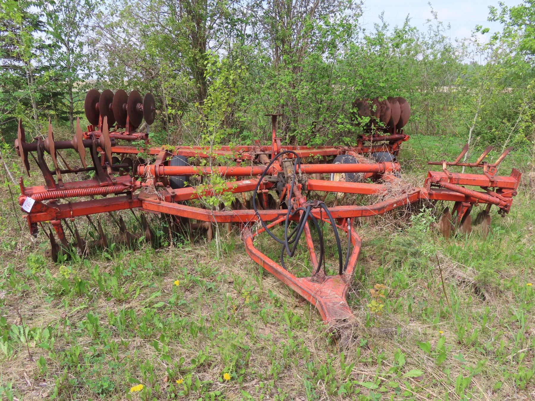 16ft Case tandem disc plow - Schmalz Auctions