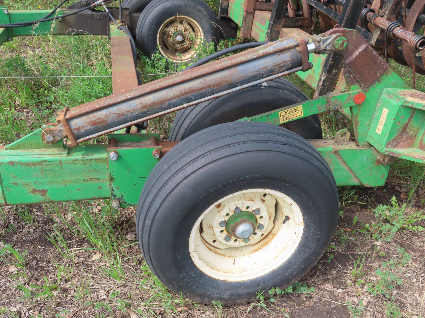 Flexi coil system 92 50ft coil packer with tine harrows - Schmalz Auctions