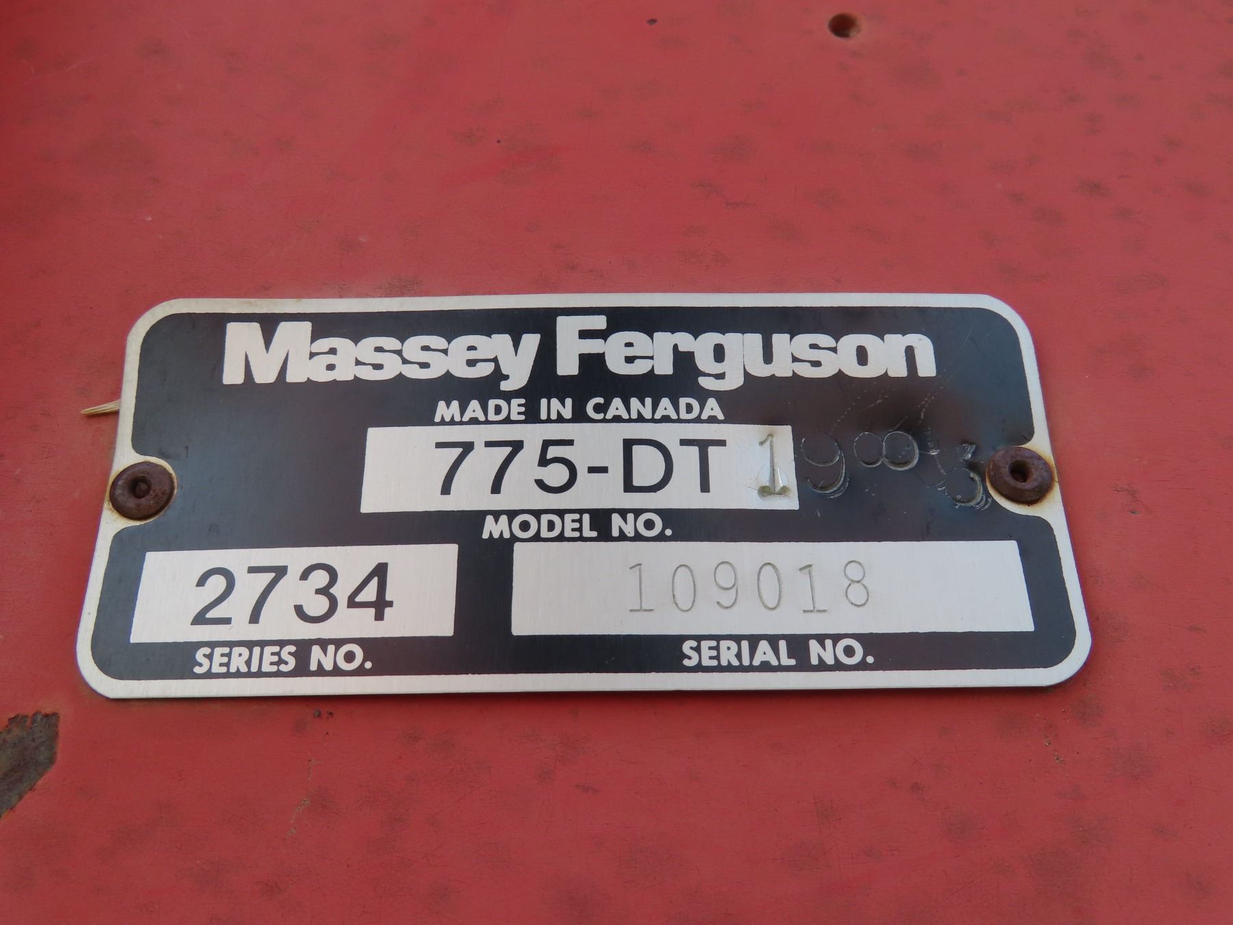 Massey Ferguson SP 775 swather with transport - running, working ...