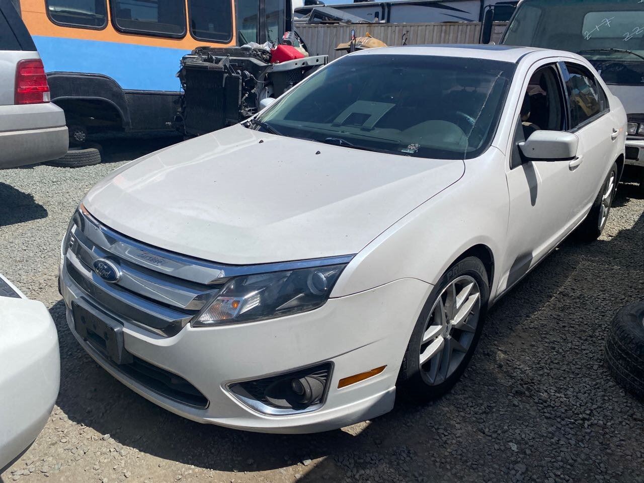 2011 FORD FUSION