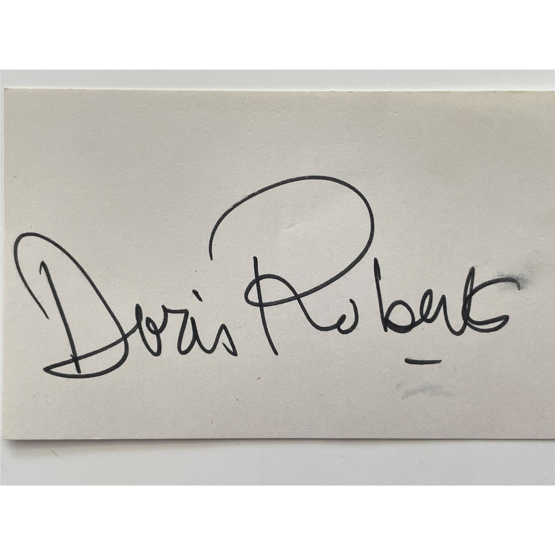 Doris Roberts original signature cut