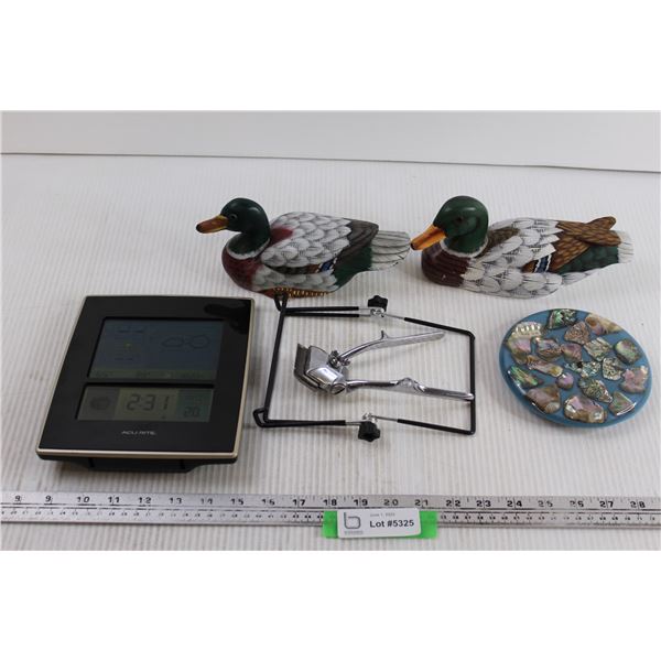 Clock Hot Plate Misc Bodnarus Auctioneering