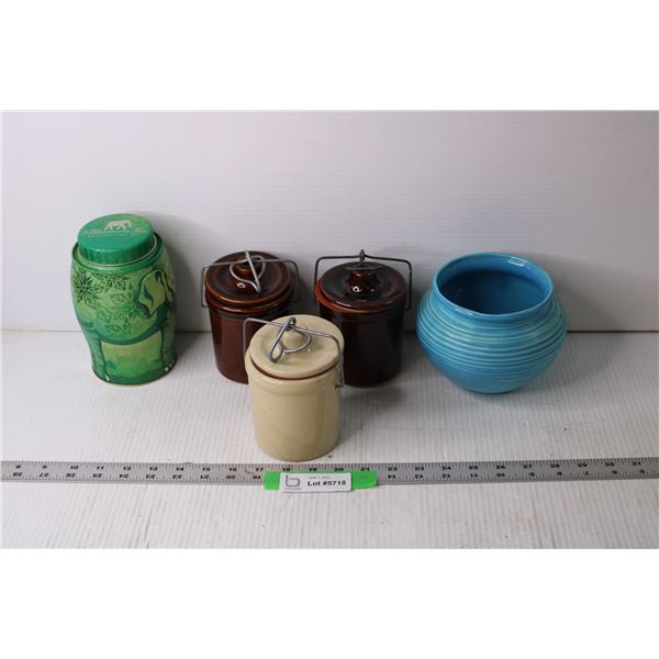 Assorted Jars And Misc Bodnarus Auctioneering