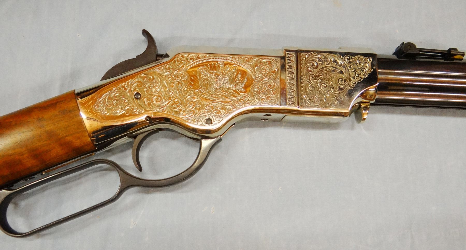 Henry Silver Deluxe, .44-40, engraved, s#BTH0463SD