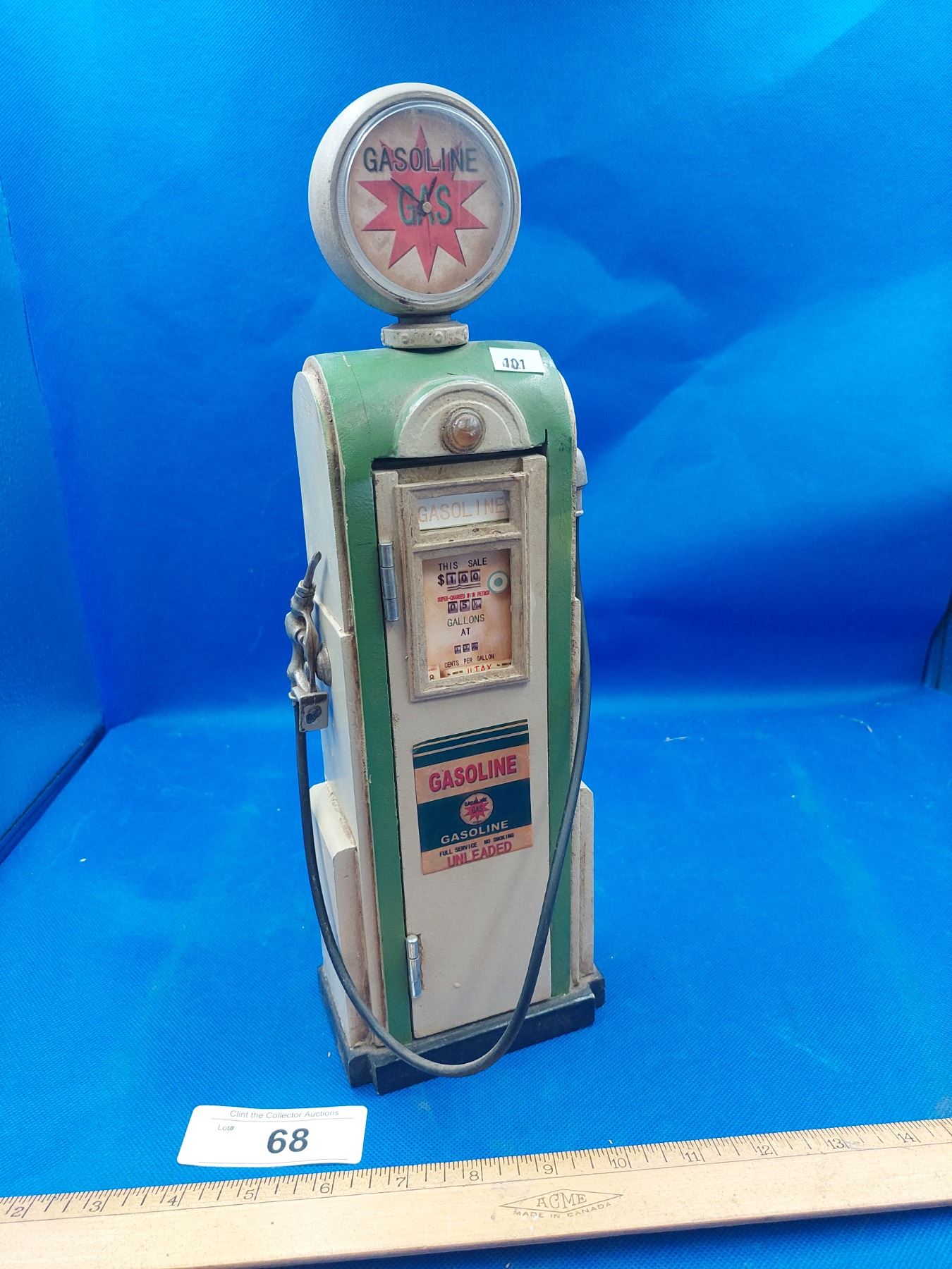 WOOD GAS PUMP CLOCK