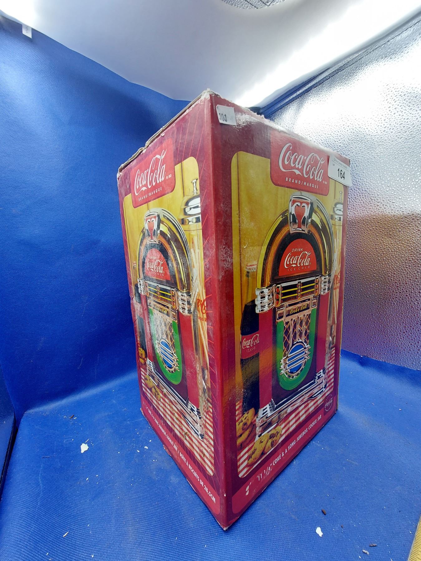 COCA COLA JUKEBOX COOKIE JAR IN ORIGINAL BOX