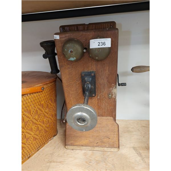ANTIQUE HAND CRANK WALL TELEPHONE
