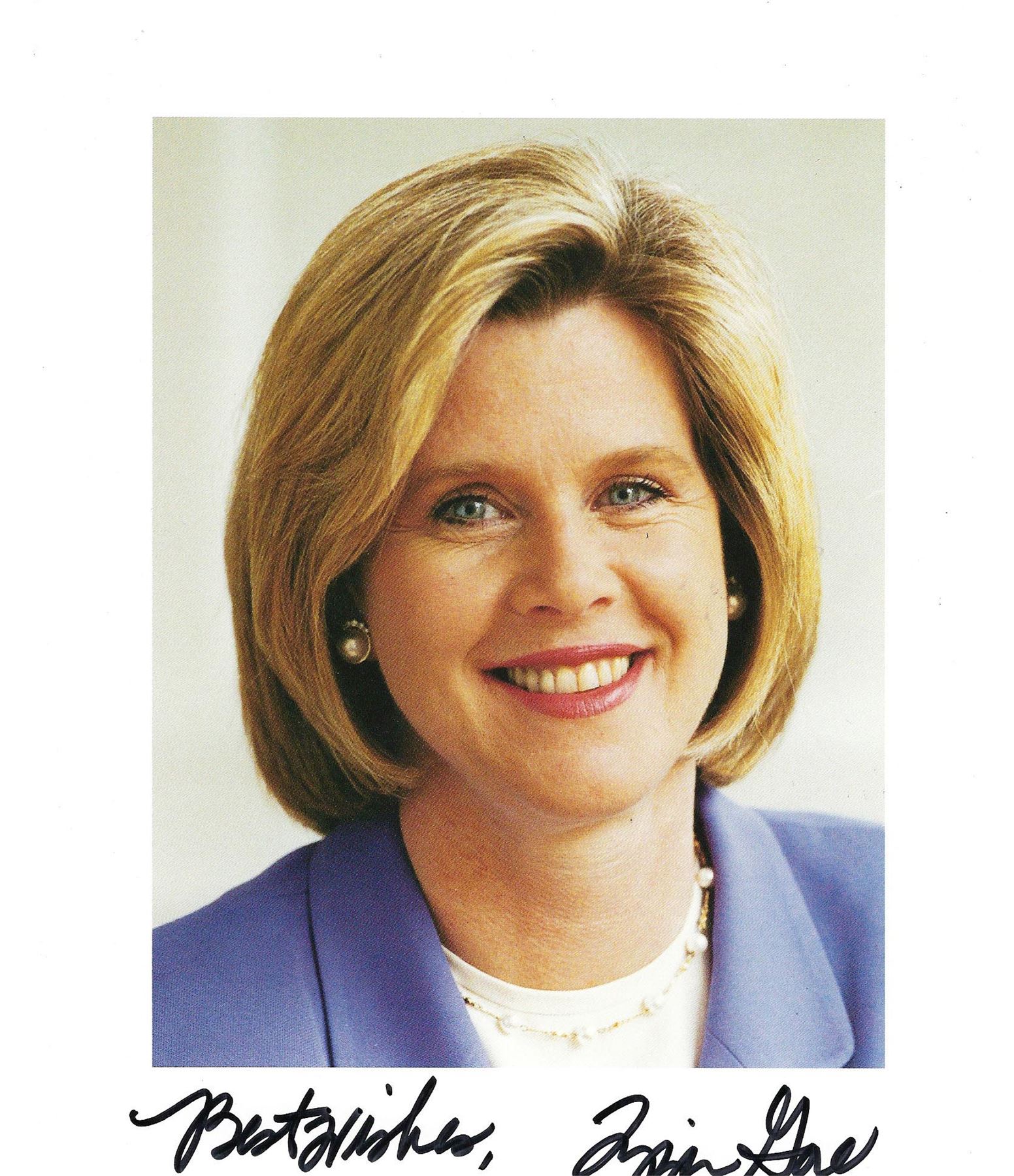 Tipper Gore signed photo