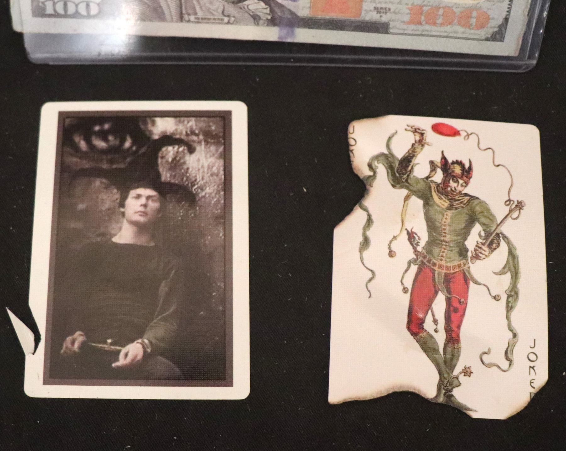 BATMAN THE DARK KNIGHT JOKER CARDS BURNT & TORN SUPER HERO