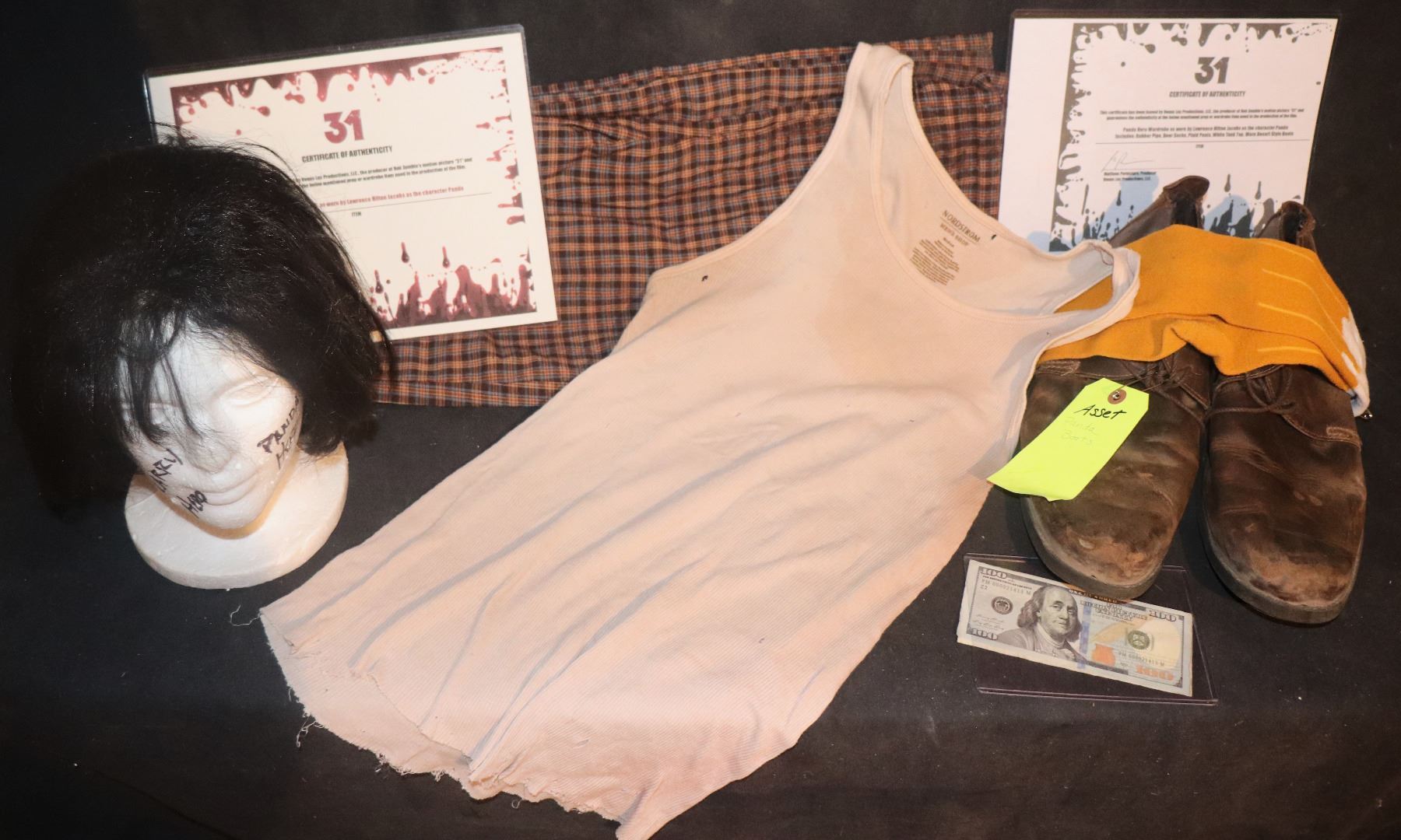 ROB ZOMBIE'S 31 BLOODY PANDA THOMAS WARDROBE W/ WIG SCREEN MATCHED HERO