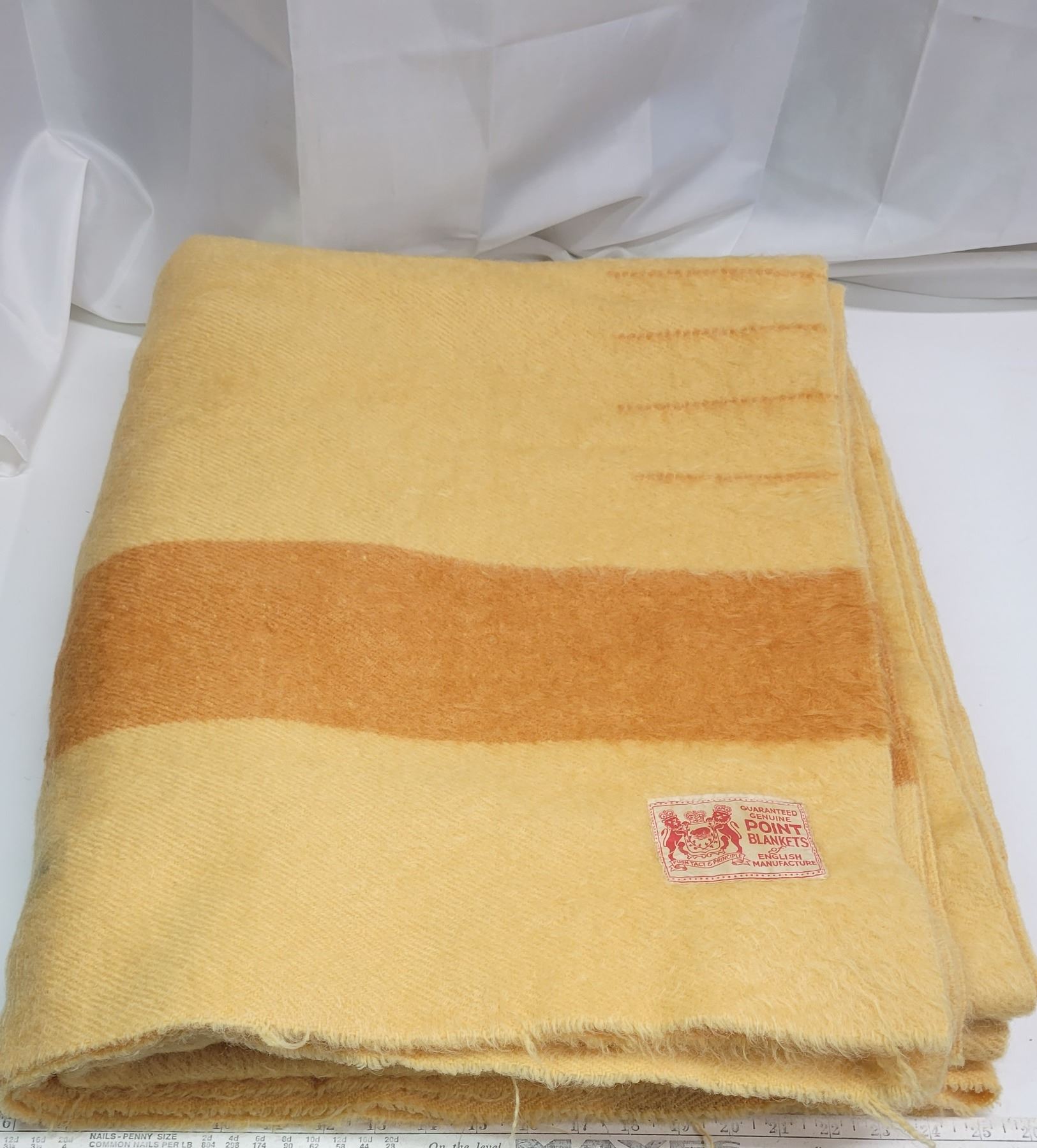 Vintage Genuine English Point Blanket - Schmalz Auctions