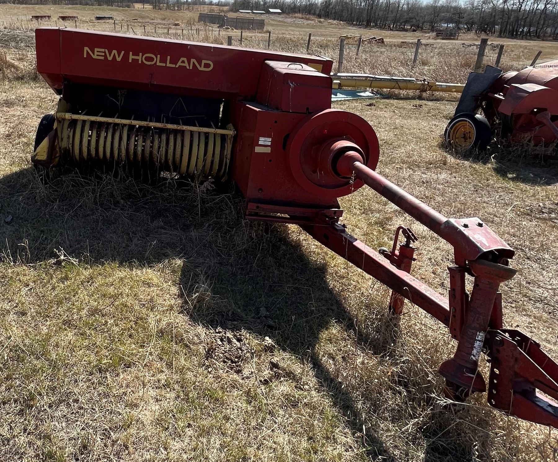 276 New Holland Hayliner c/w bale turner