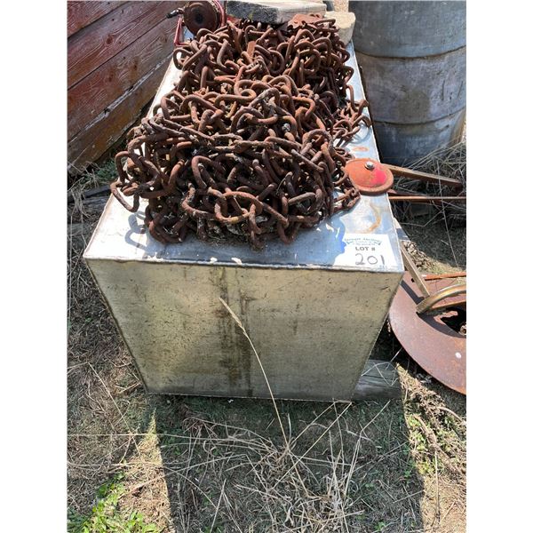 Galvanized fuel tank 45Gal. & chains