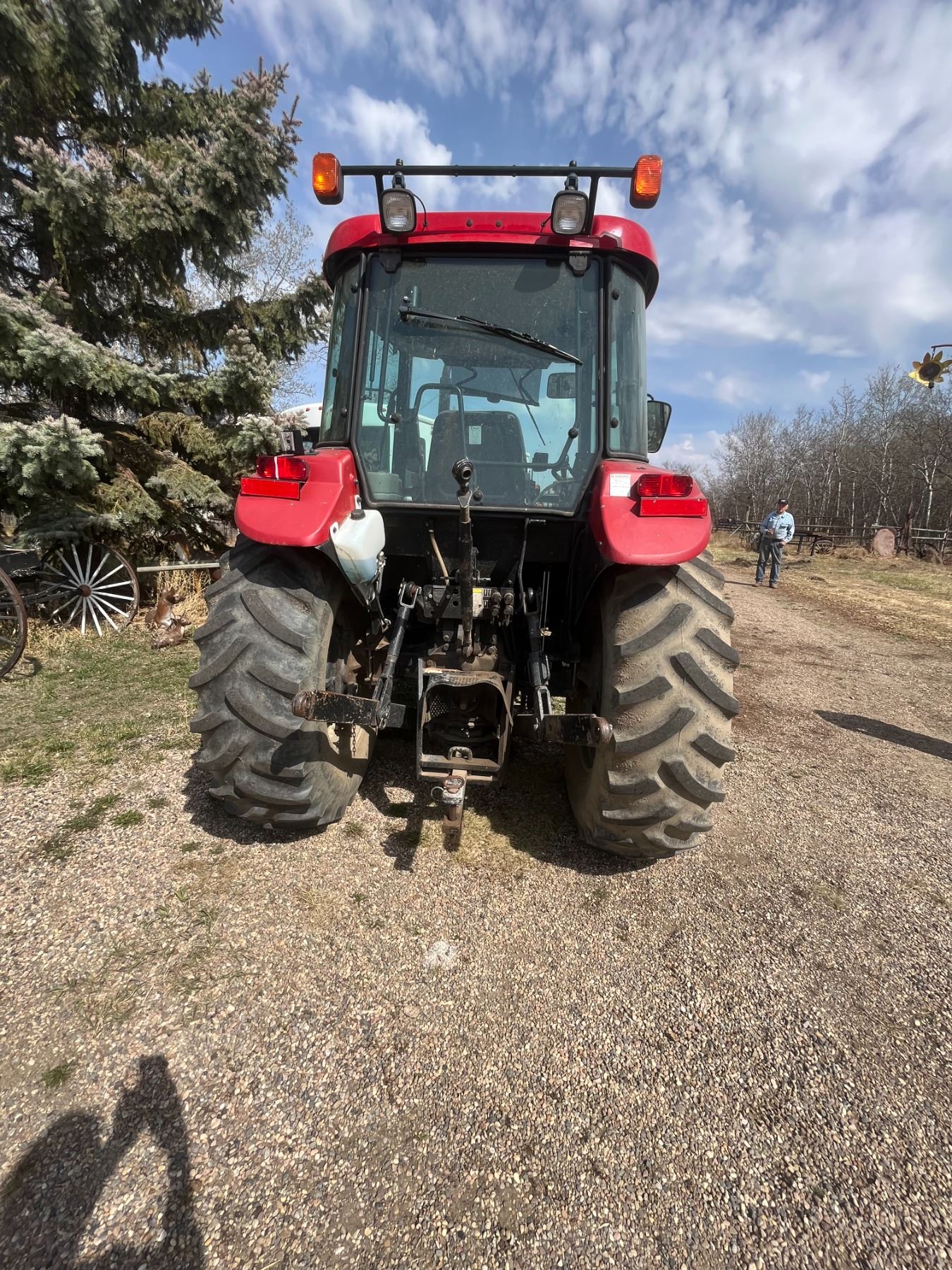 IH Case JX80, 1650hrs c/w L730 loader (Bale poke not included)