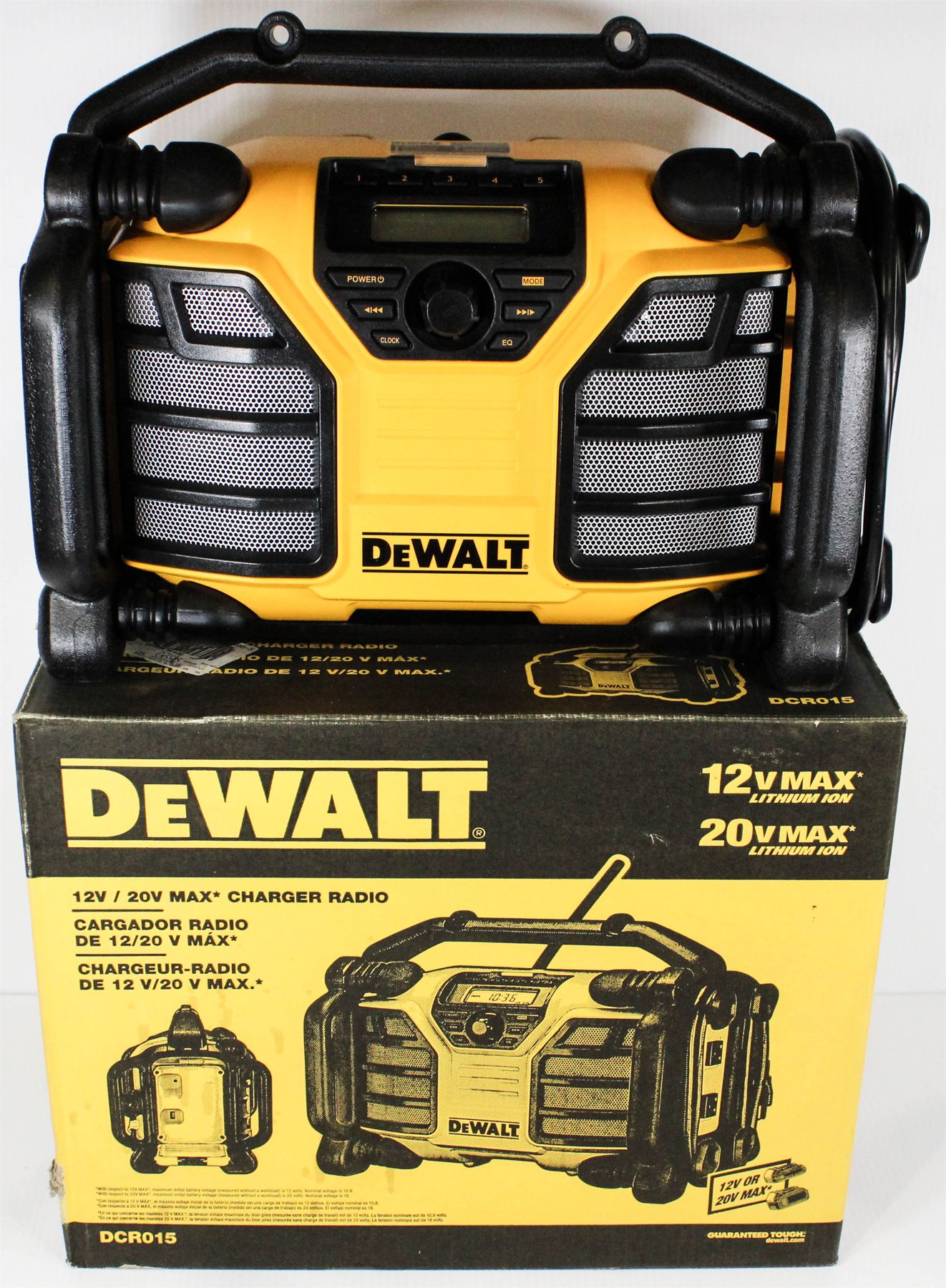 DEWALT DCR015 MAX JOBSITE CHARGER RADIO