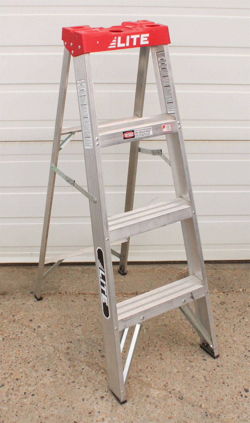 3 STEP ALUMINIUM LITE BRAND STEP LADDER